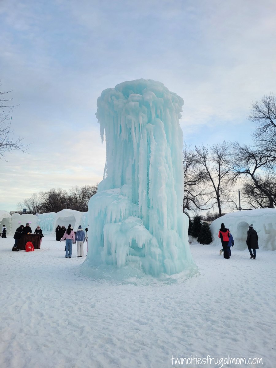 Ice Castles Minnesota: A Magical Winter Outing + 15% Discount! - Twin ...